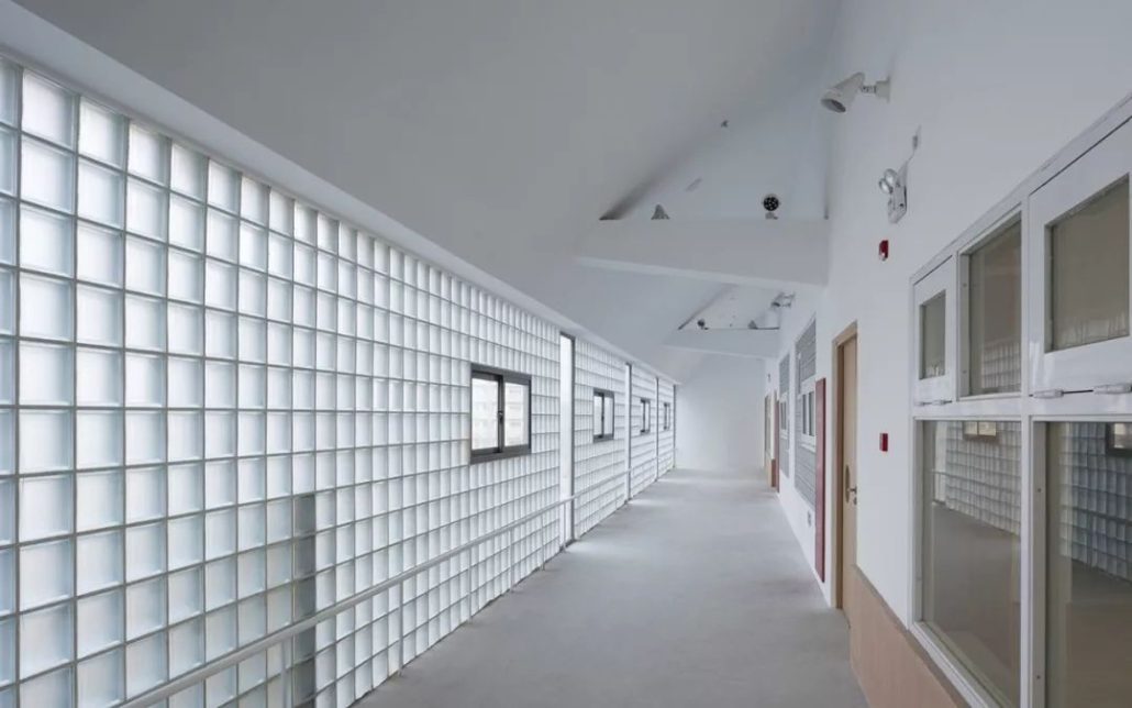 Let the sun shine through your walls - HongJia Glass